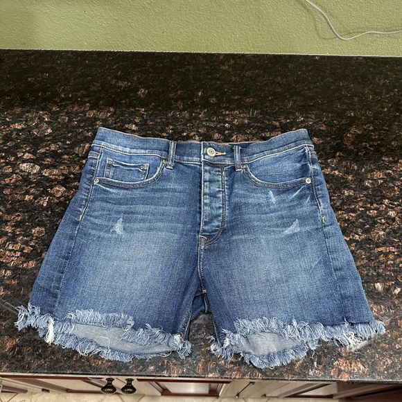 Express | Shorts | Express Midi High Rise Jean Shorts Size 4 | Poshmark